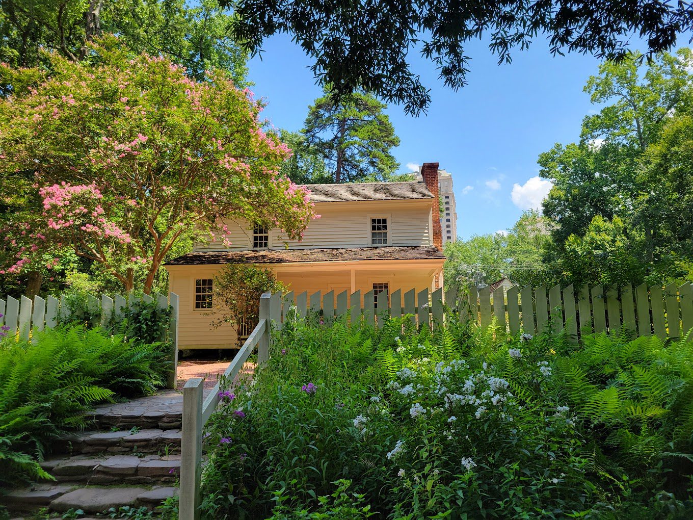 Tullie Smith Farm: живий музей фермерського життя 19 століття в Атланті ...